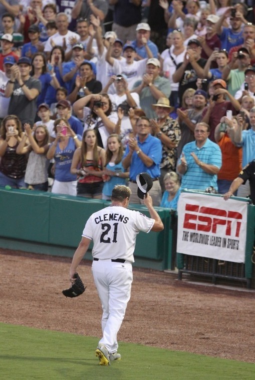 Roger, Koby Clemens celebrate memorable game as teammates