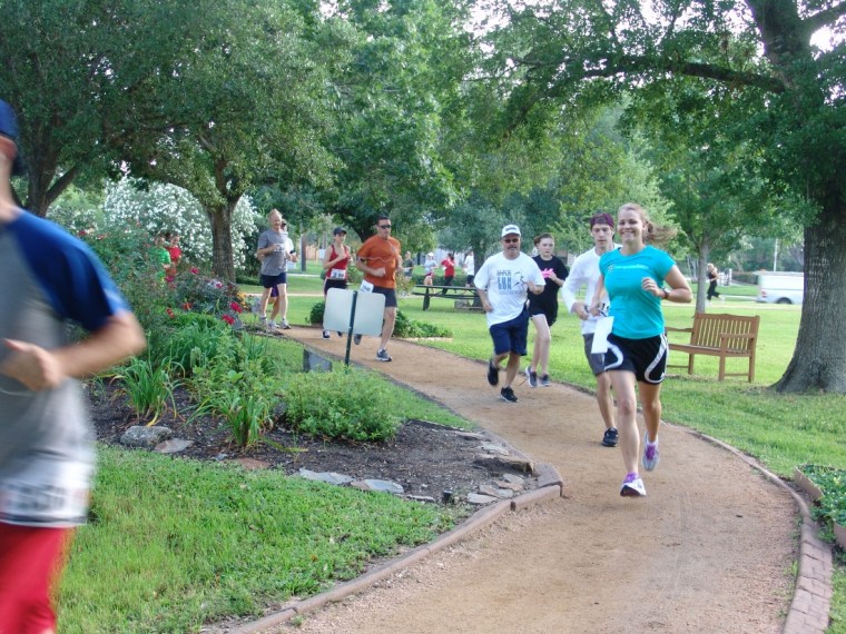 More photos from the Friendswood fun run