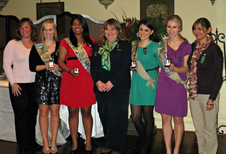 4 Lake seniors receive Gold Awards