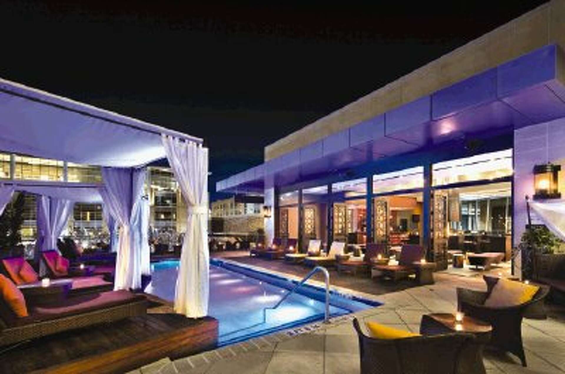 21 Houston rooftop restaurants and bars with awe-inspiring scenery