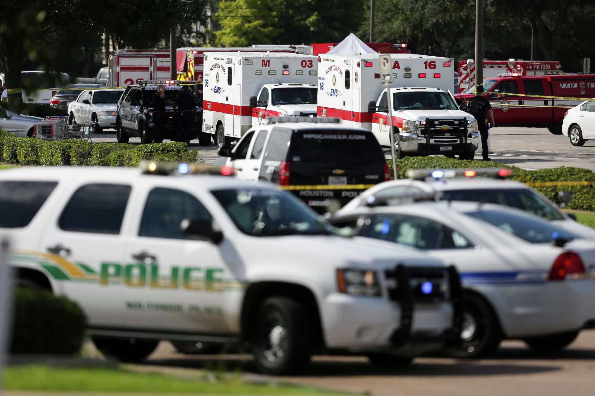 Sharma: 'There's an active shooter in our neighborhood'