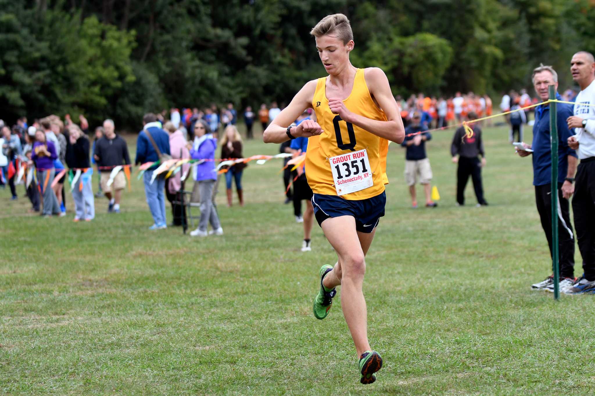 Kathryn Tenney leads Colonie girls to Grout Run crown