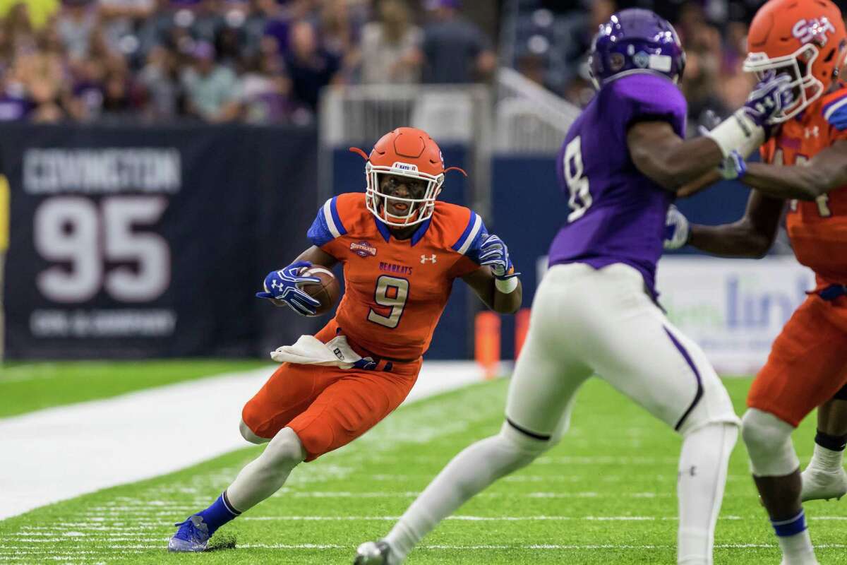 Sam Houston State stomps Stephen F. Austin, wins Battle of the Piney Woods