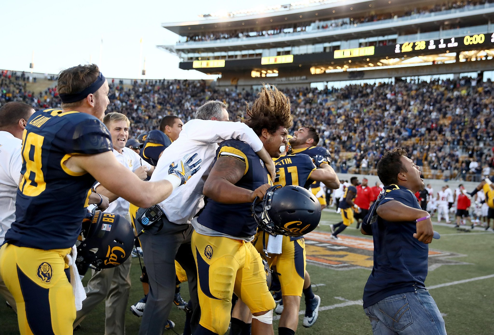 Cal’s James Looney becomes heart of defense