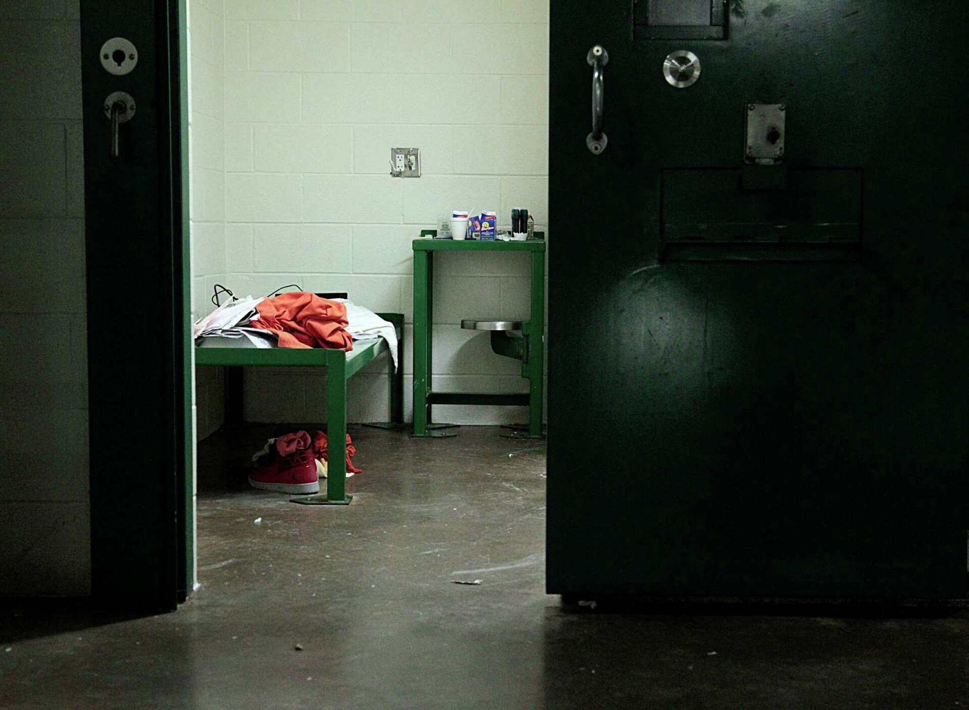 Bail reform in Harris County slowly moving forward