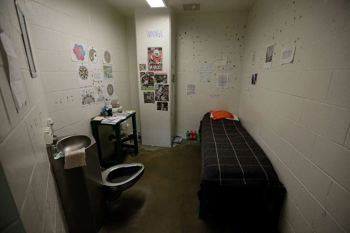 Baylor moves aspiring psychiatrists into new classroom: Harris County Jail
