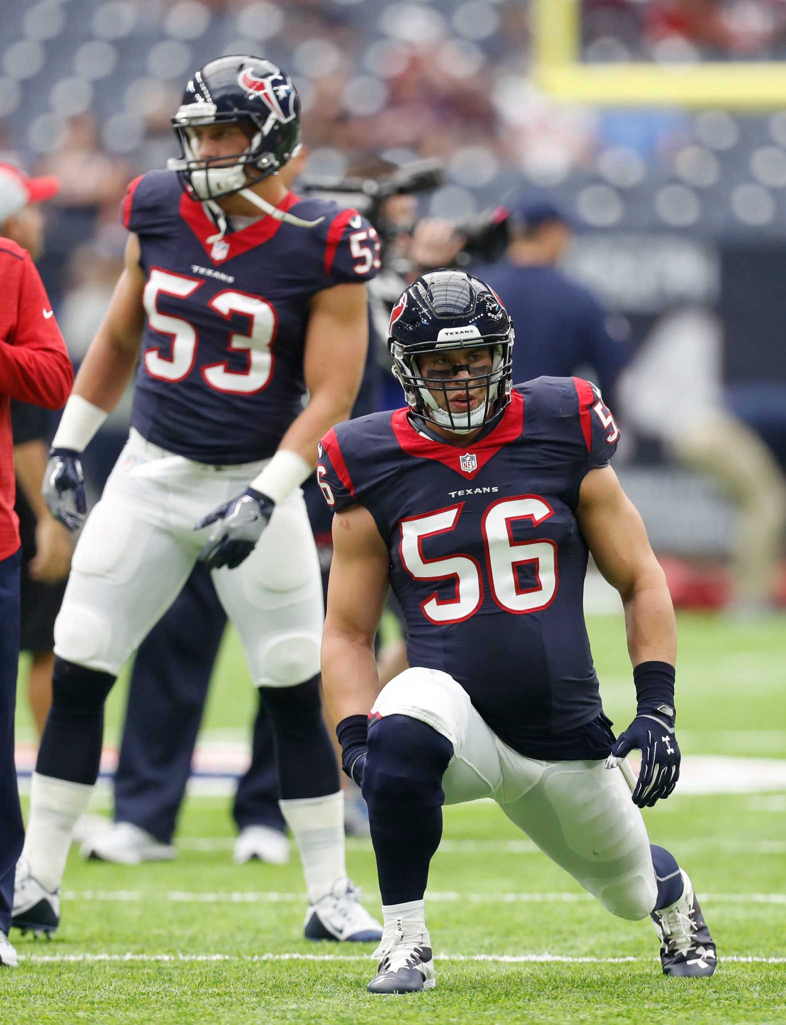 Brian Cushing back in Texans lineup vs. Titans