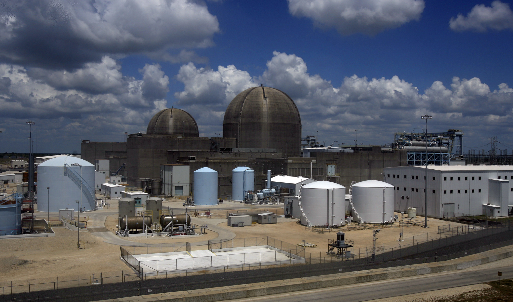 Do nuclear plants have a future in low-carbon world?