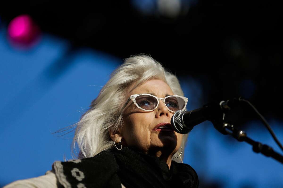 Cake lead singer John McCrea offers charged commentary at Hardly ...