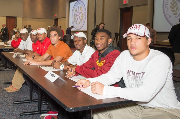 Lamar has another outstanding class sign their scholarships