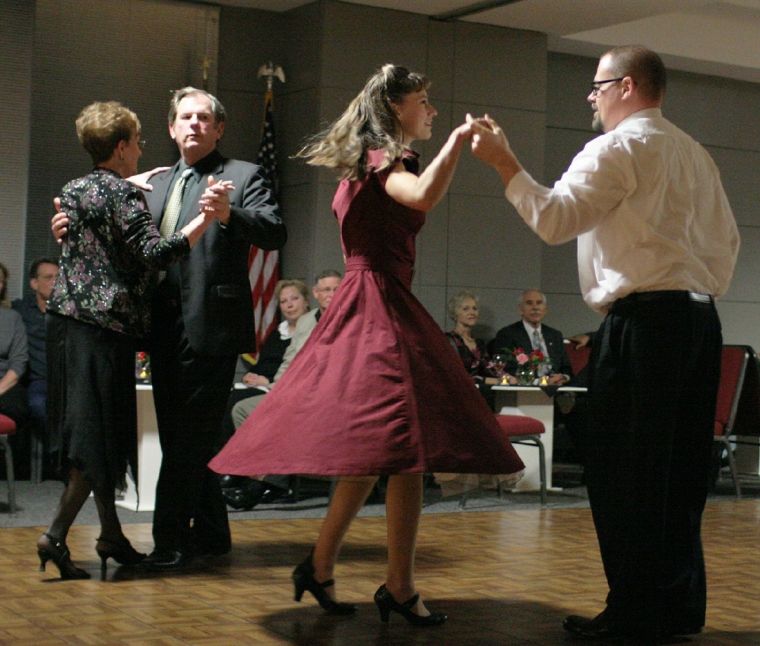 Dancers cut a rug to Kurland Street Band