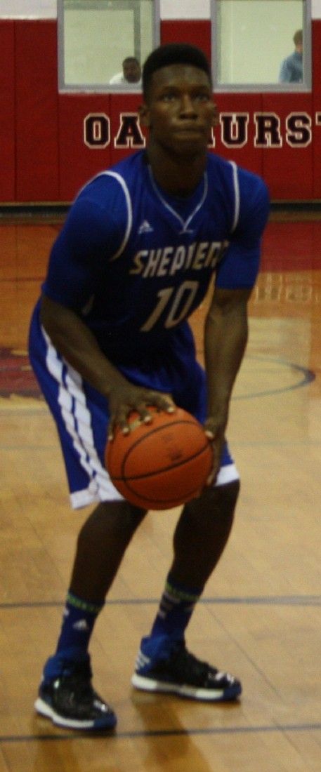 Trojans defeat Pirate rivals, 60-41