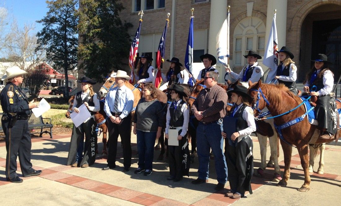 Mounted Posse rides into Coldspring