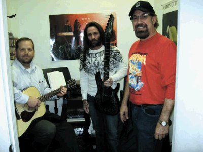 Texas Music Emporium offers in-person lessons from guitar legend Rusty ...