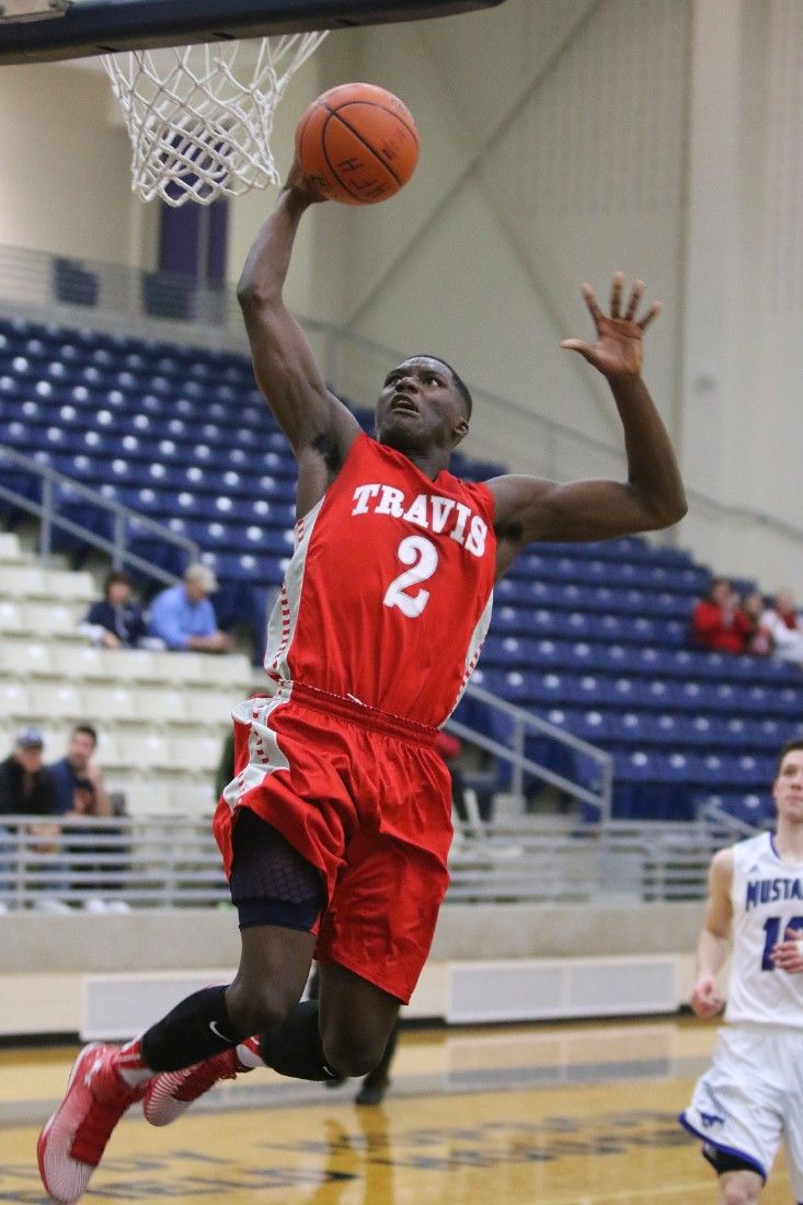 Edwards, Ganaway, Williams earn basketball MVP honors