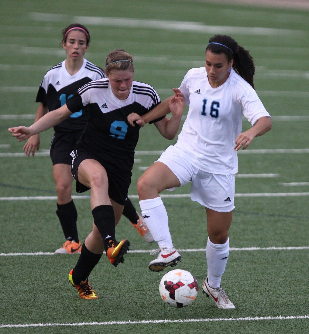 Clements, Ridge Point girls earn pivotal victories