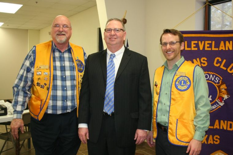 Attorney speaks to Cleveland Lions on the importance of planning in advance