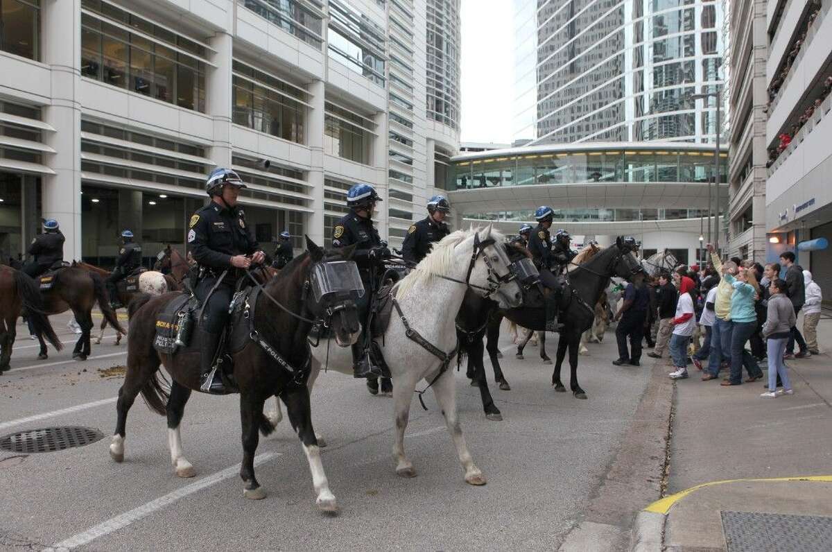 Houston Police Foundation, Chevron host mounted patrol conference