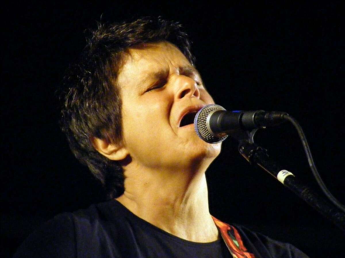 Millbend Coffeehouse presents Tret Fure