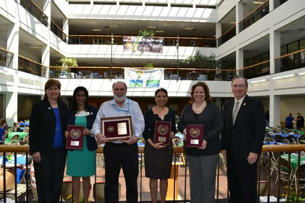 UHCL faculty, staff honored during awards ceremony