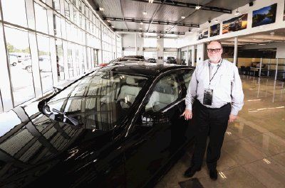 Mercedes-Benz of The Woodlands opens