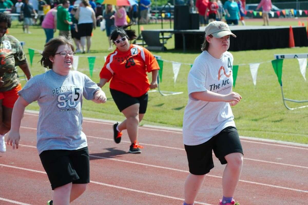 Hundreds turn out for Special Olympics Texas annual Spring Games