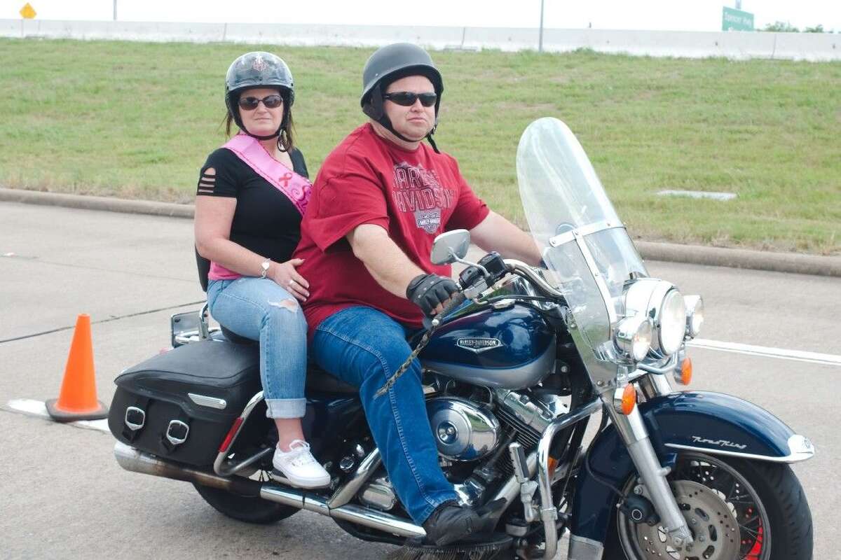 Bikers roll against breast cancer