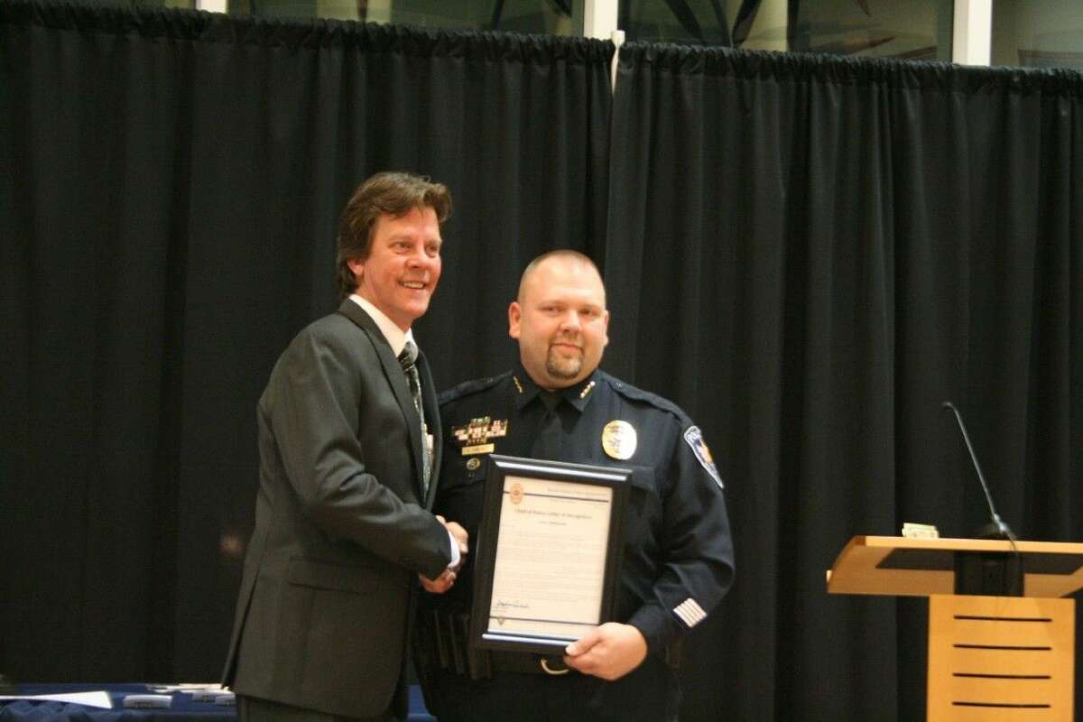 Roman Forest Police Officer Awards & Recognition Dinner honors hard ...