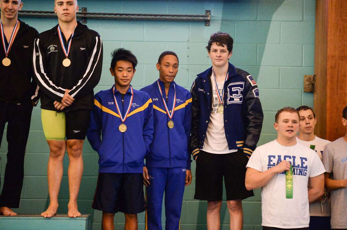 Fort Bend ISD teams among best at Region 6-5A swim meet