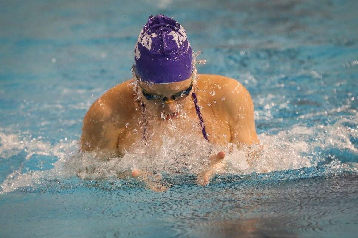 Fort Bend ISD teams among best at Region 6-5A swim meet
