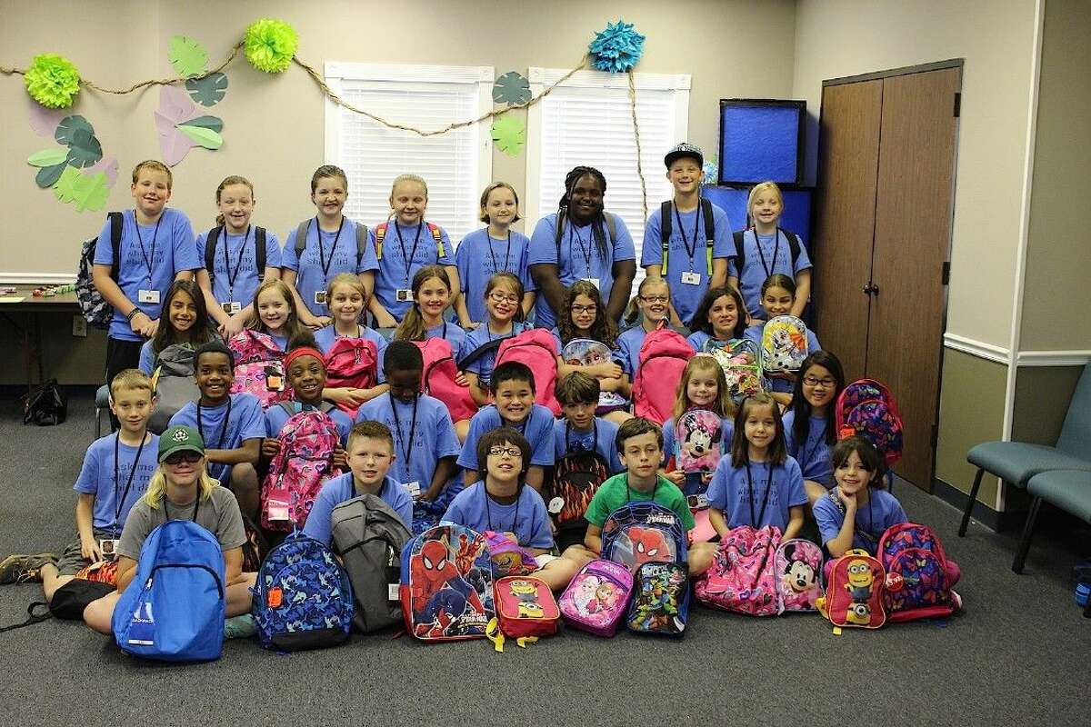 Fellowship Bible Church kids help Pearland Police Dept. Crime Victims Unit