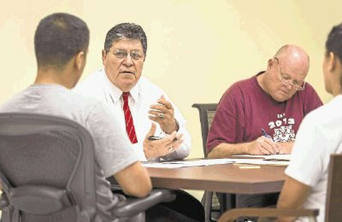 Former St. Pius X player, coach Robin Kirk dies