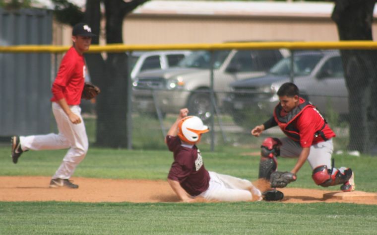 atcher Finishes Long Rundown