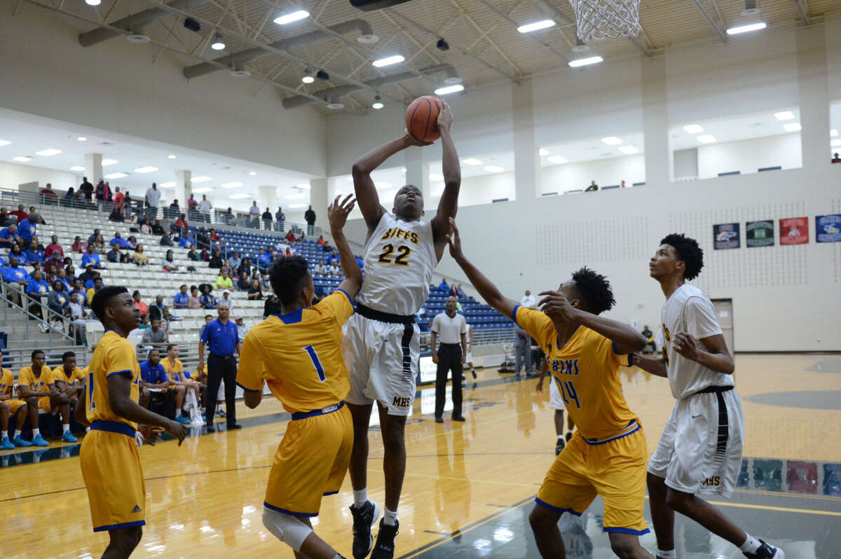 Fort Bend ISD boys basketball teams flex in first round