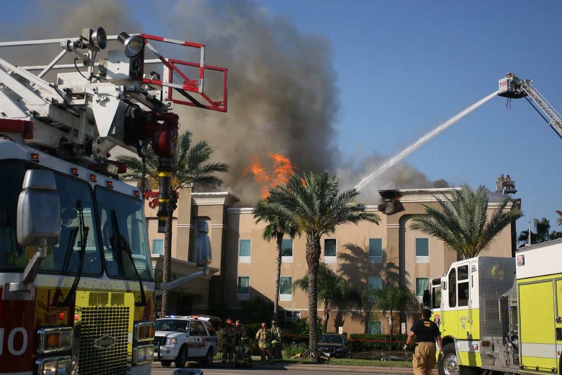 Working fire at Seabrook hotel, multiple agencies respond