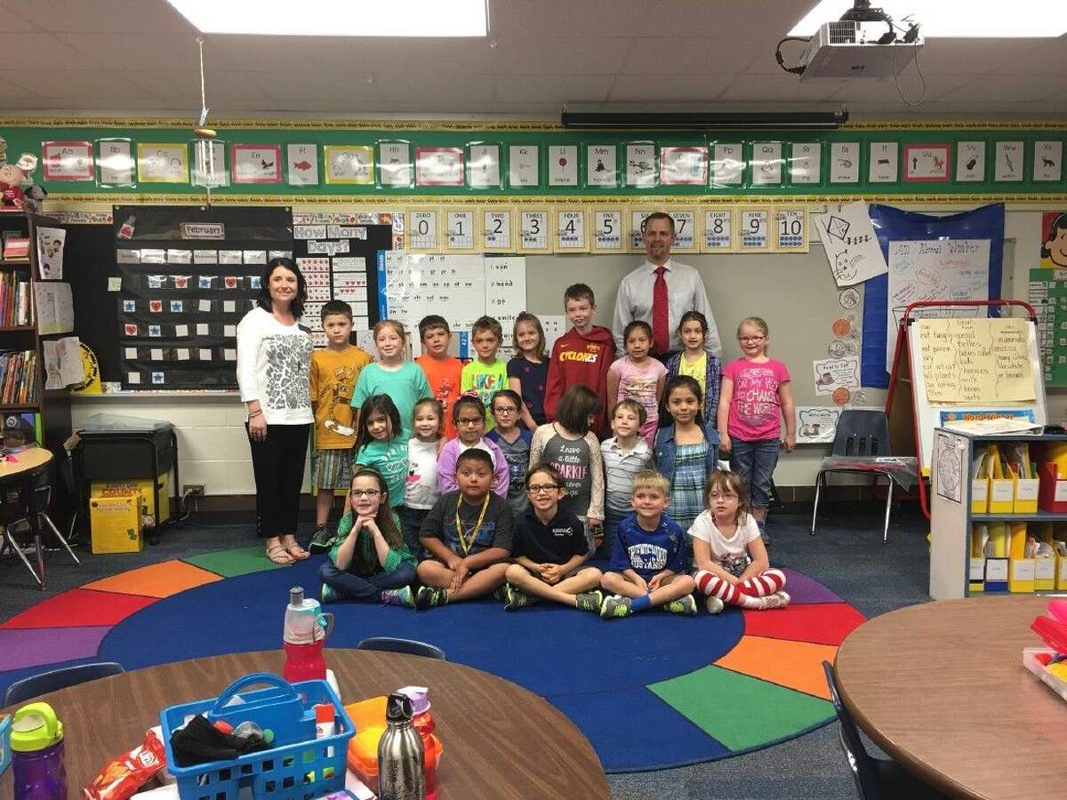 Westwood students welcome special guest for Mystery Readers Day