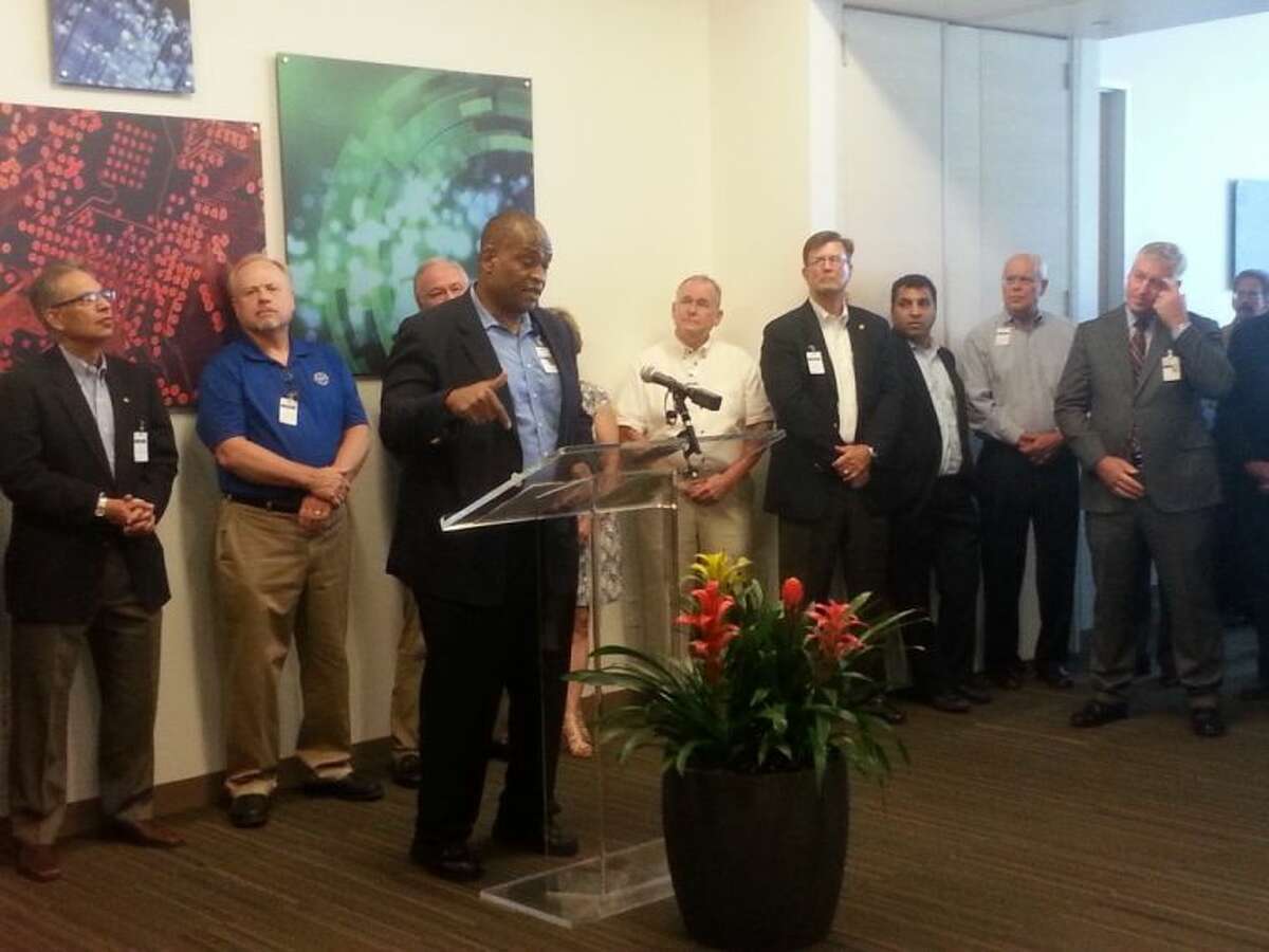 Texas Instruments unveils new research, development facility in Sugar Land