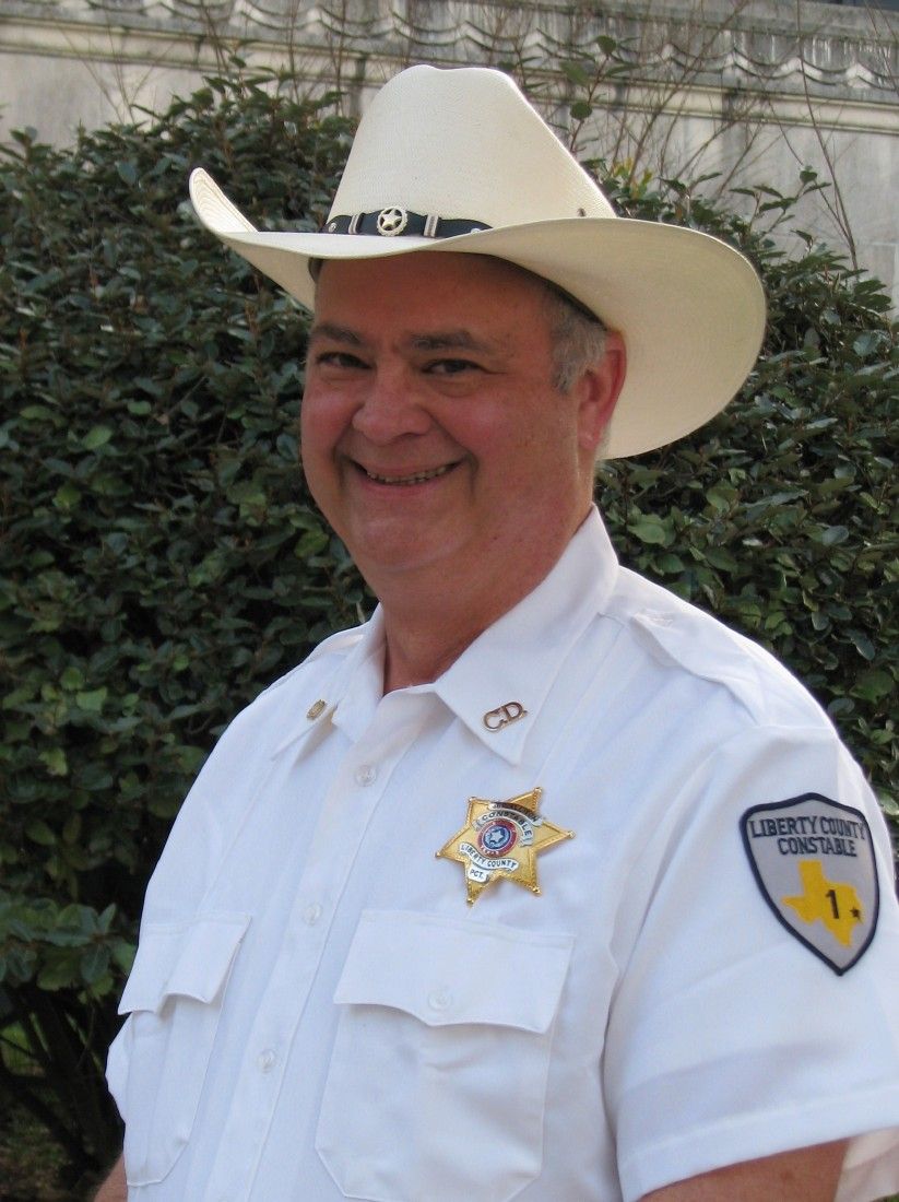 Former Liberty County constable accepts plea deal