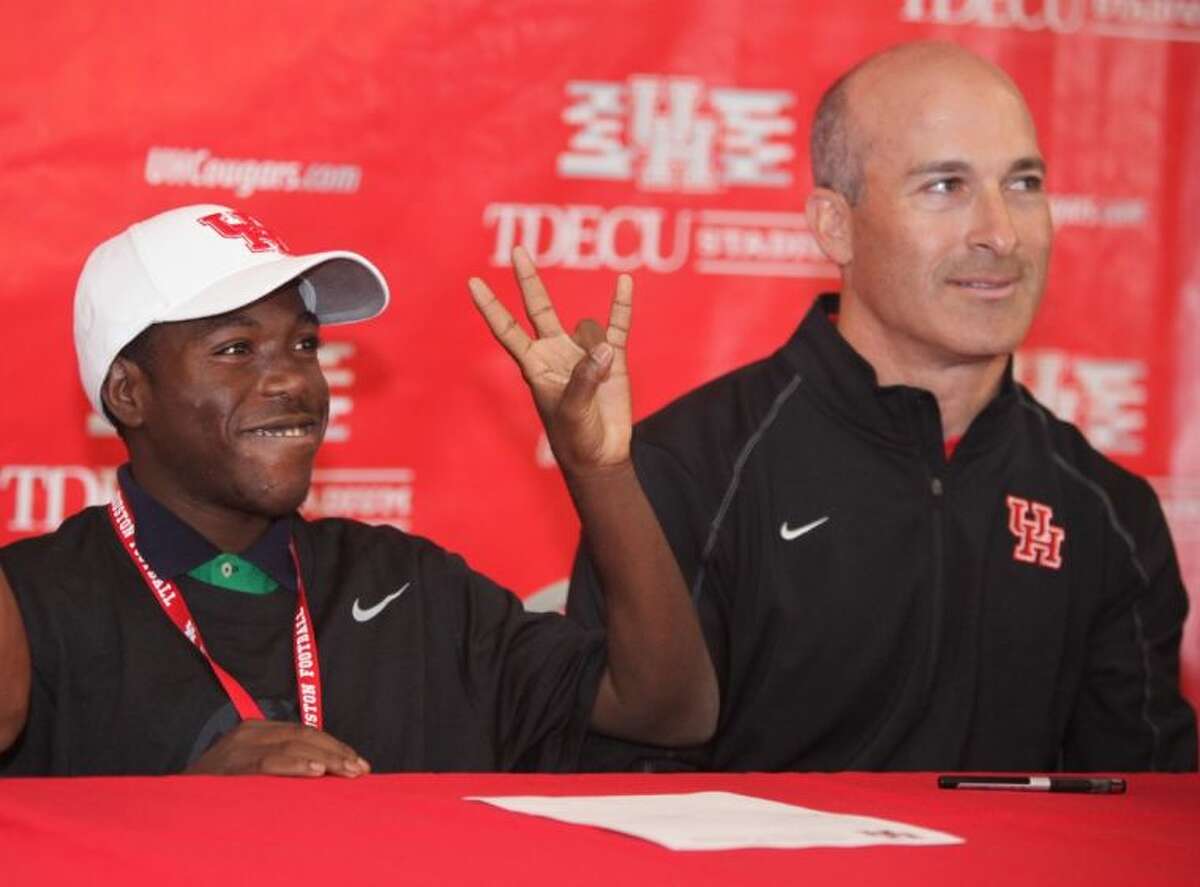 Fifteen-year old Jacolby Rogers joins UH football program