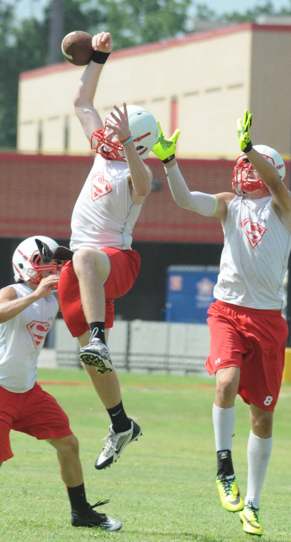 FOOTBALL: Splendora brings fun back to first week of practice