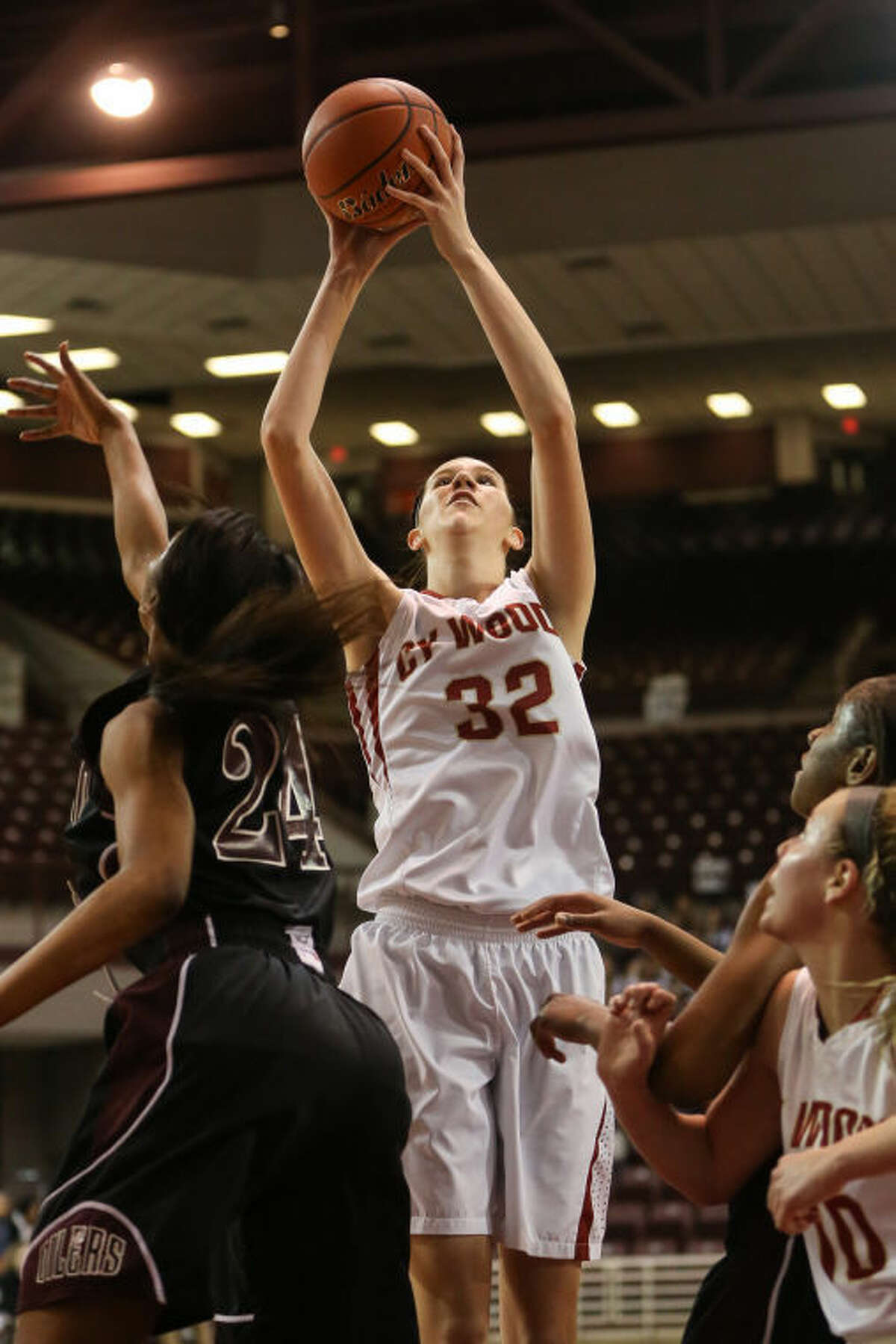 GIRLS HOOPS: Cy Woods' Mulkey set to star in TLC series 'My Giant Life'