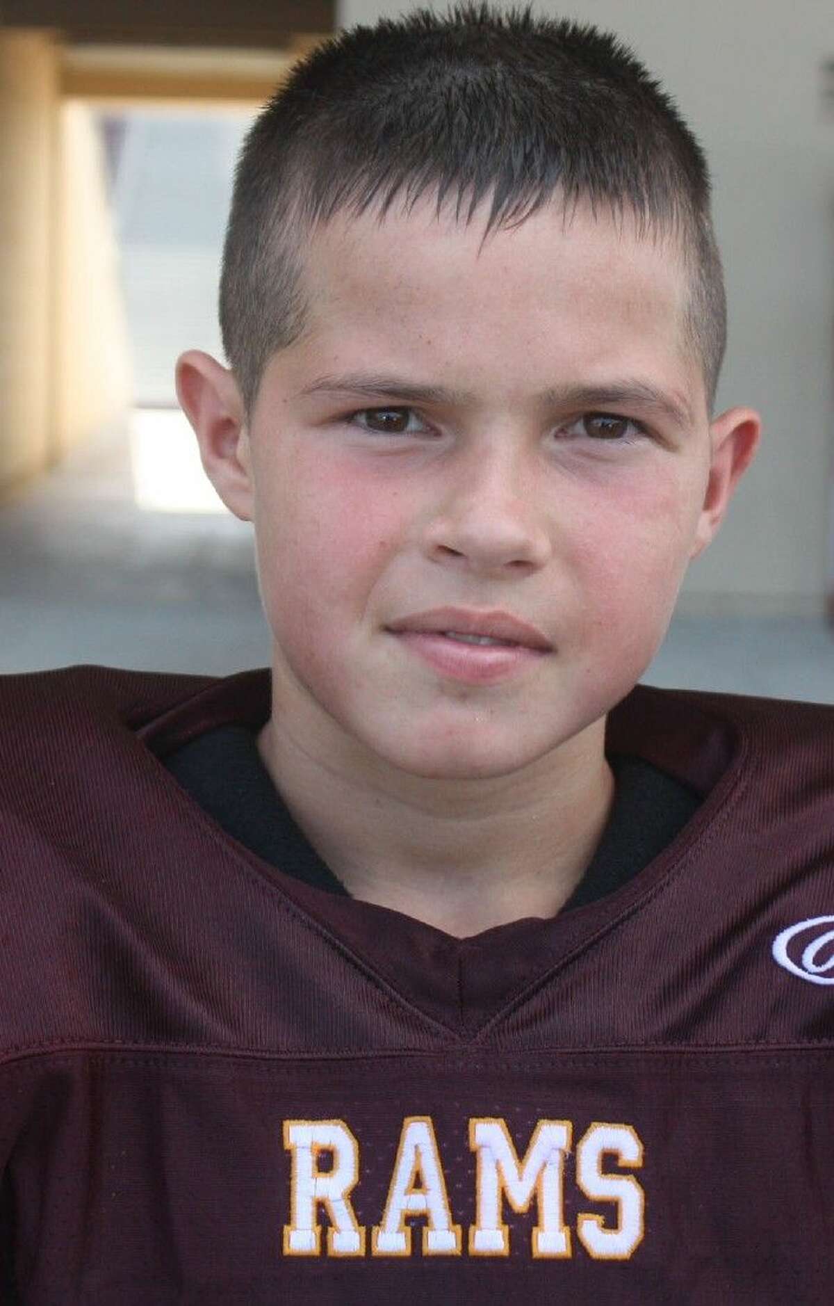 Senior Bears hold off Rams in TIFI opener