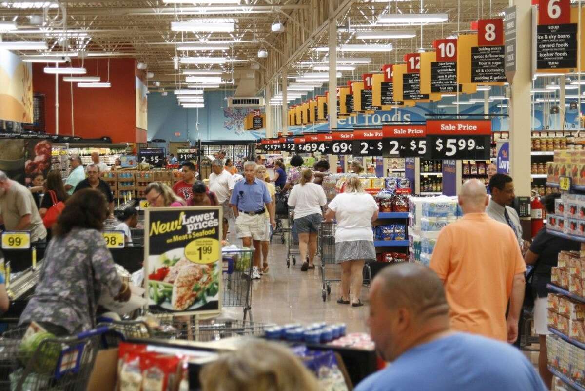 Humble’s Kroger Signature store opens for shoppers