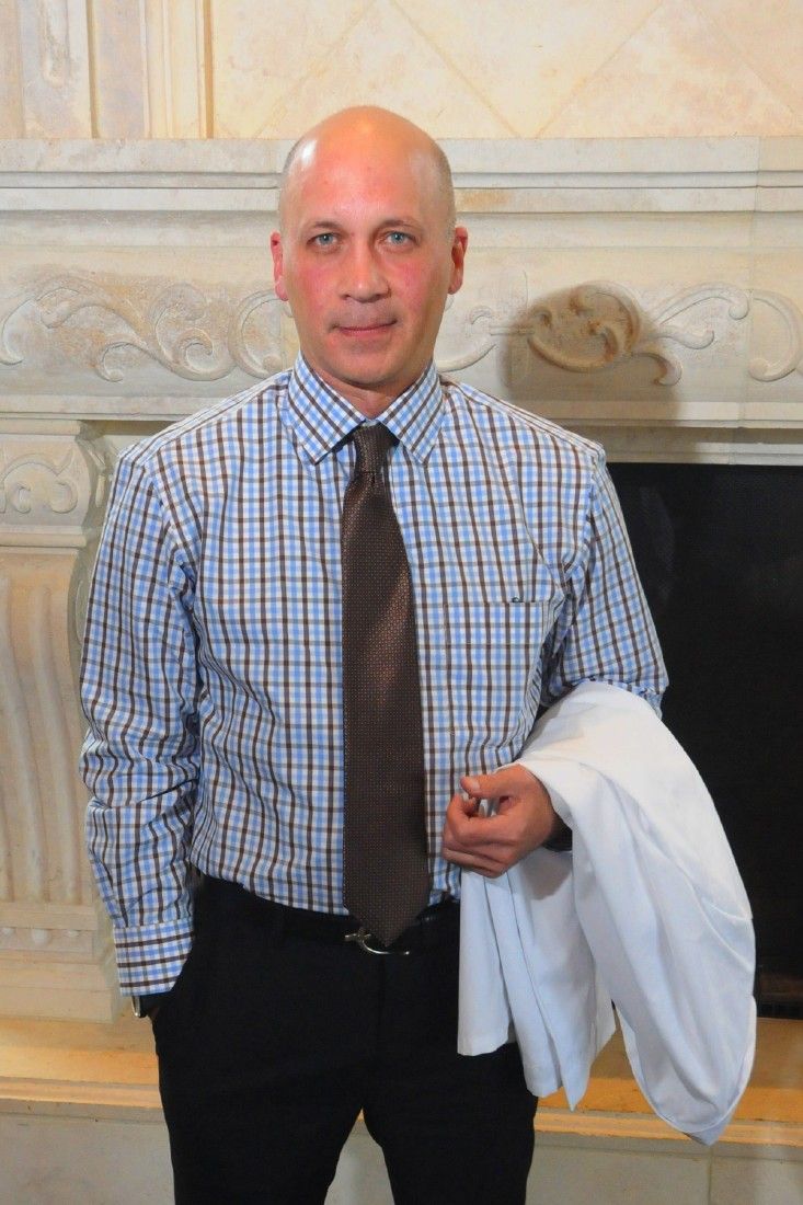 Retired Army sergeant begins medical school and new career as a doctor