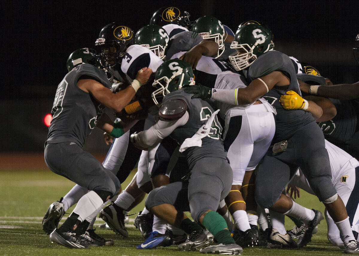 FOOTBALL: Spring rolls past Nimitz for second victory of the season