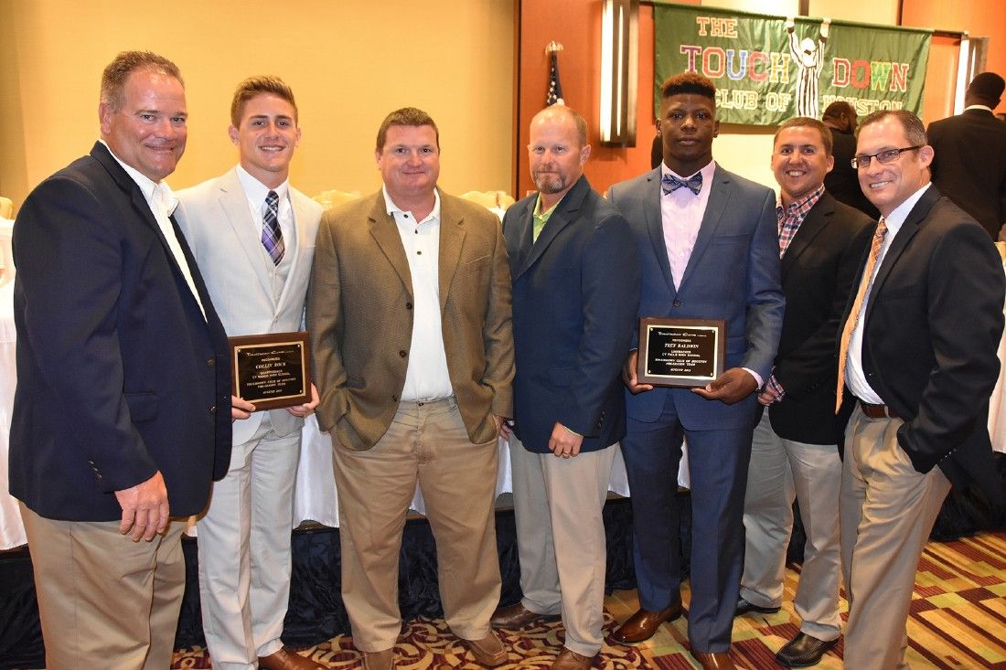 Football players honored at Touchdown Club banquet