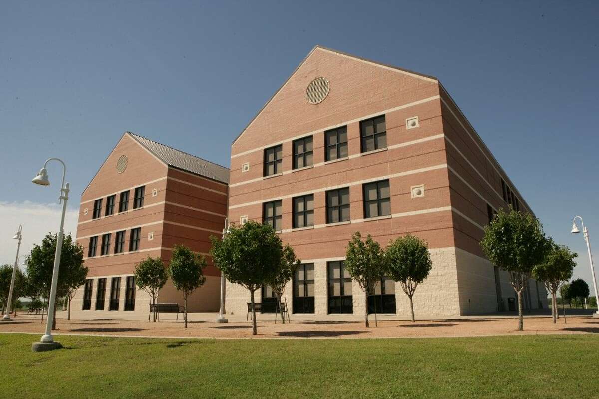 UH Sugar Land’s campus set to expand