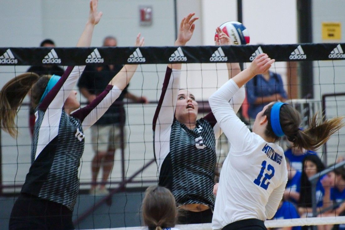 Volleyball: Pearland tops Friendswood in four games