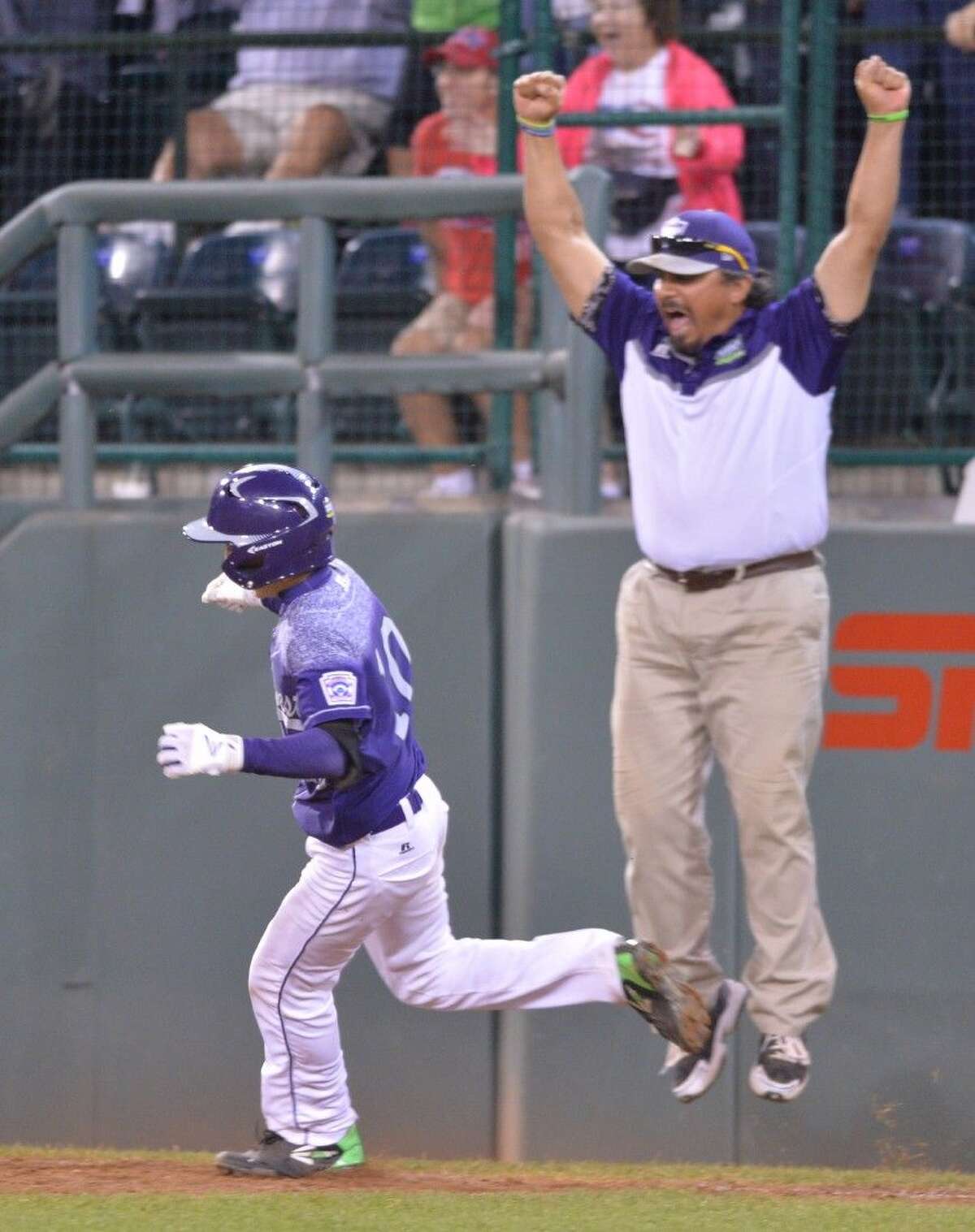 LITTLE LEAGUE WORLD SERIES: Low’s walk-off homer lifts Pearland into ...