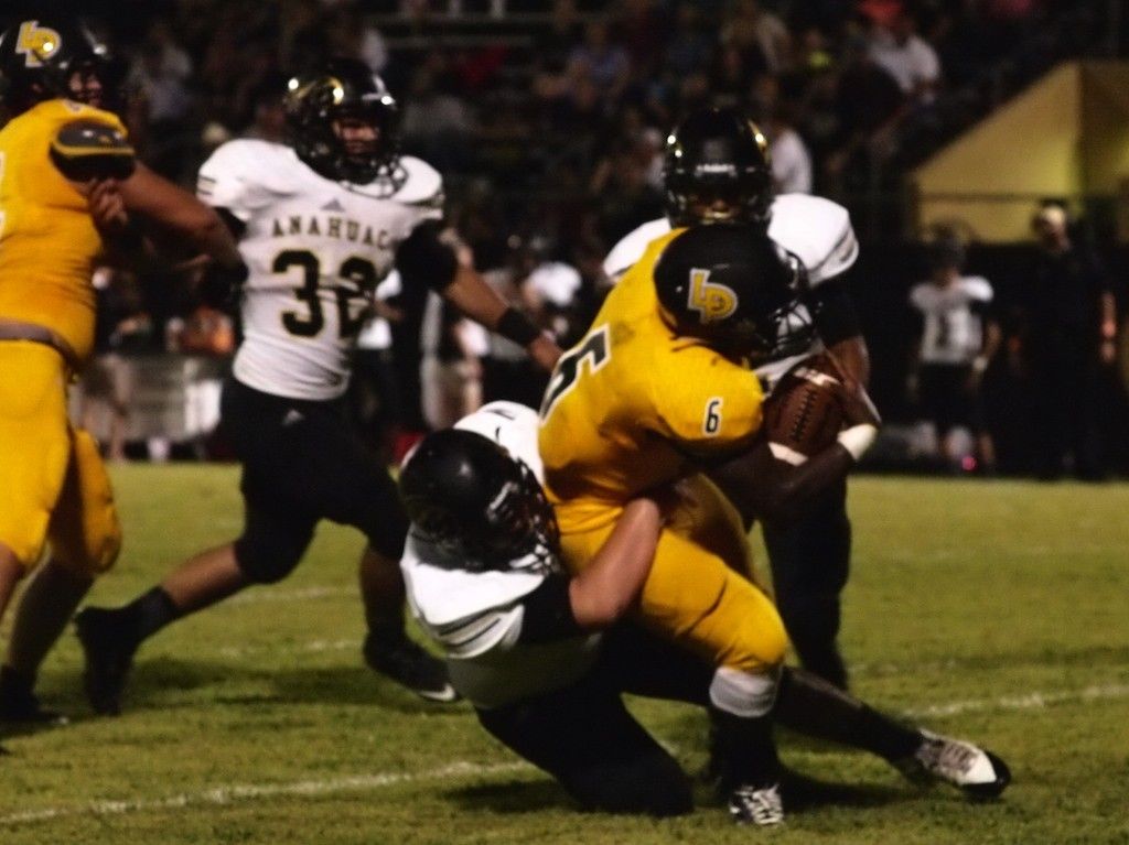 Liberty Panthers win big over Anahuac, 41-6